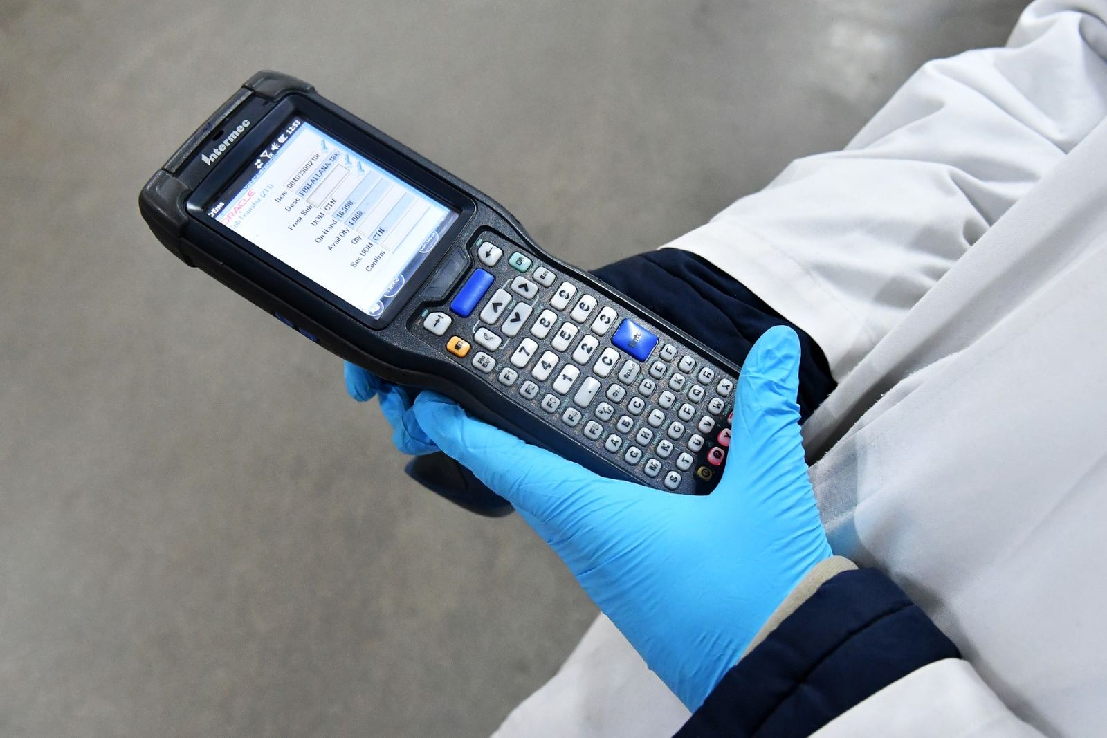 History of Windows CE: A Diminutive System for Microsoft’s Grand ...